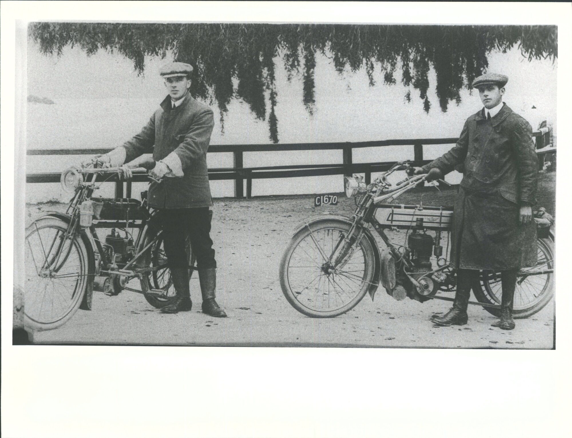 Naylor, Ted & Ross, Evan | Hocken Digital Collections
