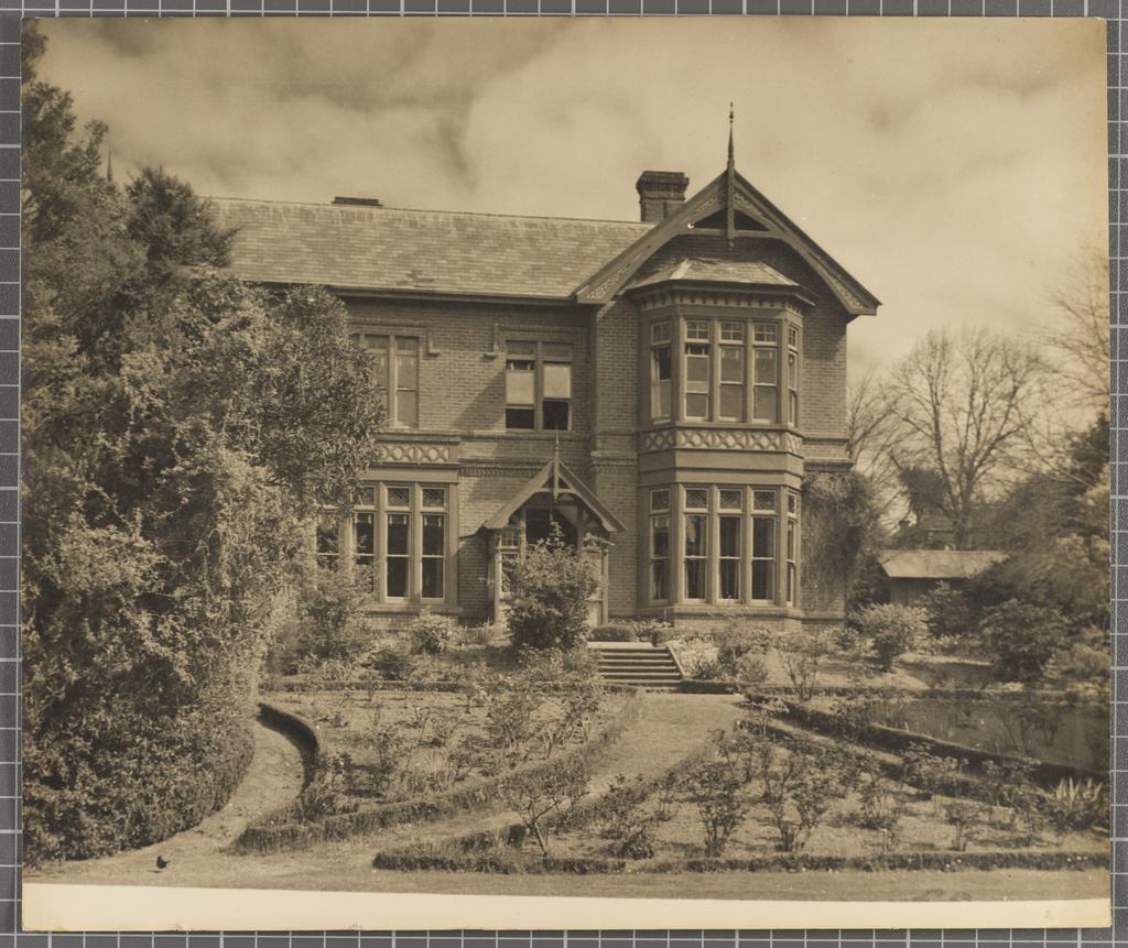 127 Clyde Street | Hocken Digital Collections