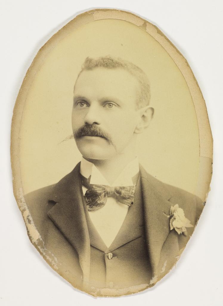 H.E. Moller | Hocken Digital Collections