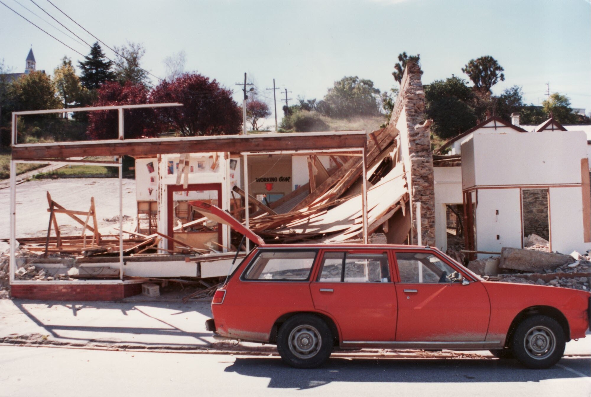 Bruce Jackson Limited demolition, Cromwell | Hocken Digital Collections